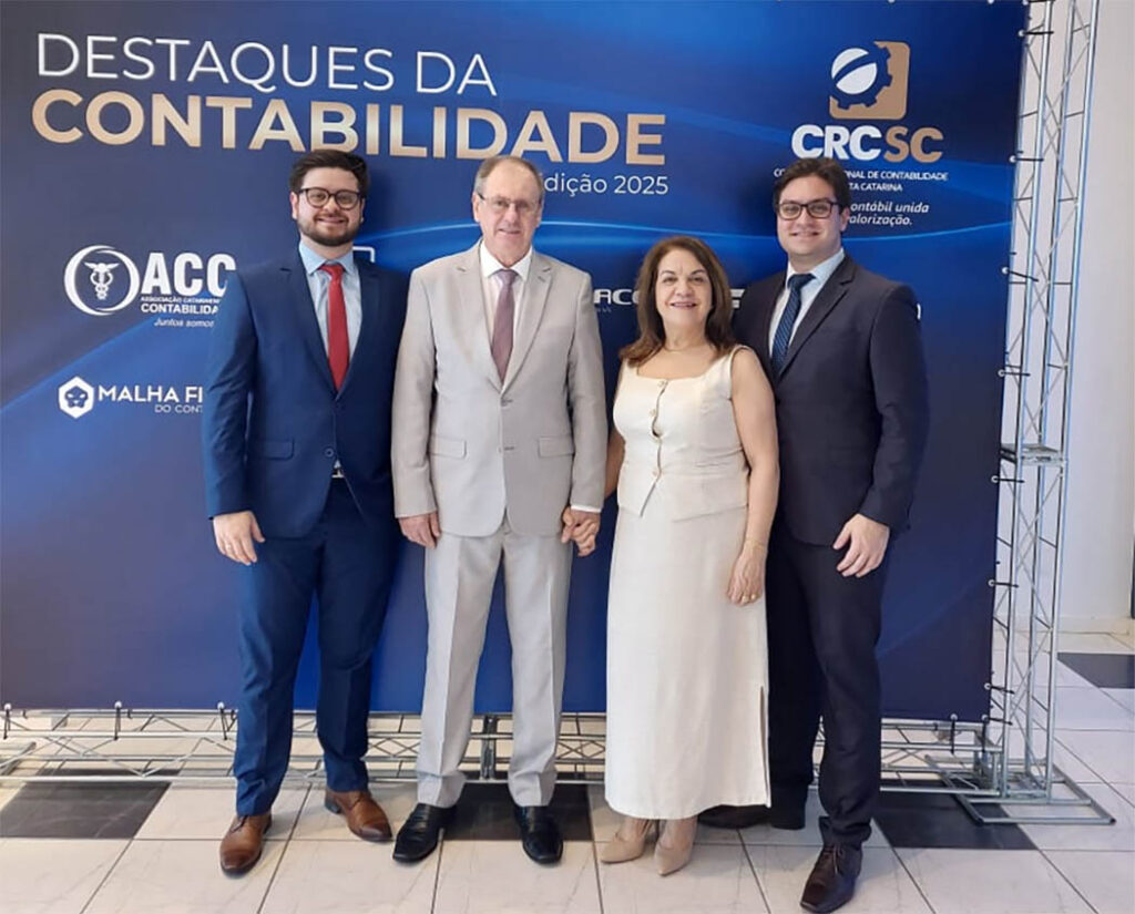 Jorge Dresch é homenageado com o Prêmio Destaques da Contabilidade 2025 ...